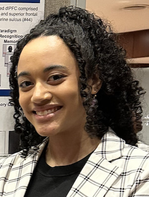 Hailey Kopp signed an honorary steel beam to celebrate Roy and Diana Vagelos Science Center at ...